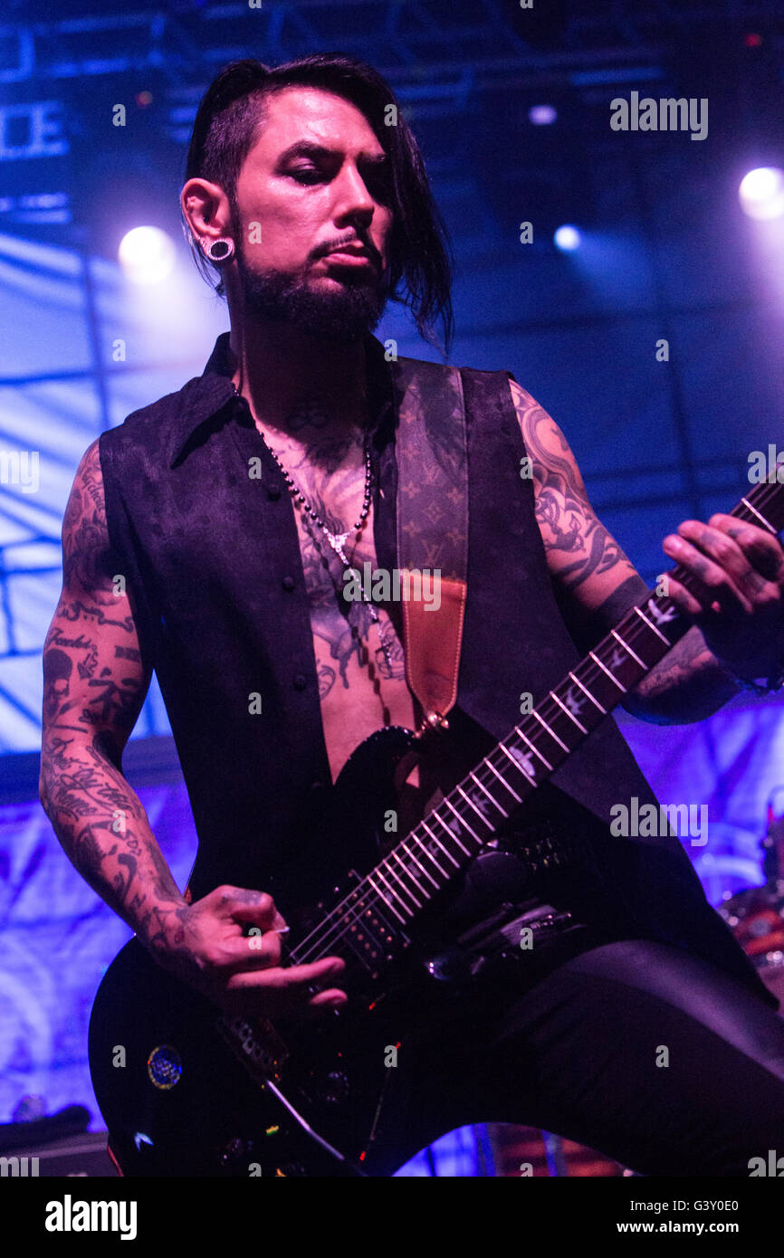 Band janes addiction performs live on stage hi-res stock photography ...