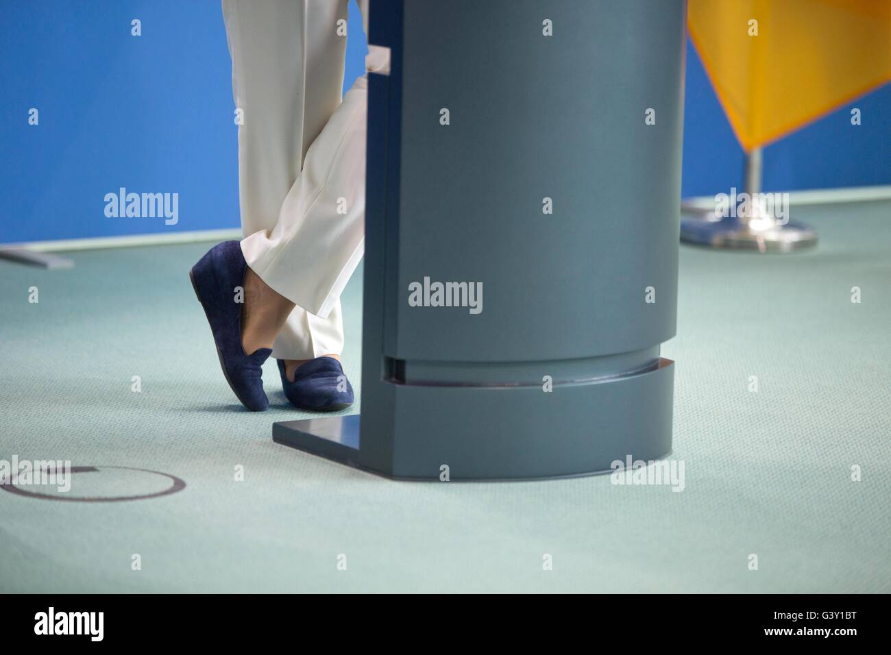 Legs german chancellor angela merkel hi-res stock photography and ...