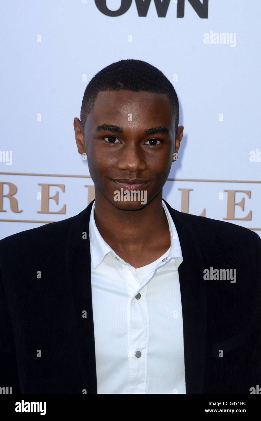 Los Angeles, CA, USA. 15th June, 2016. Zachary S. Williams at arrivals ...