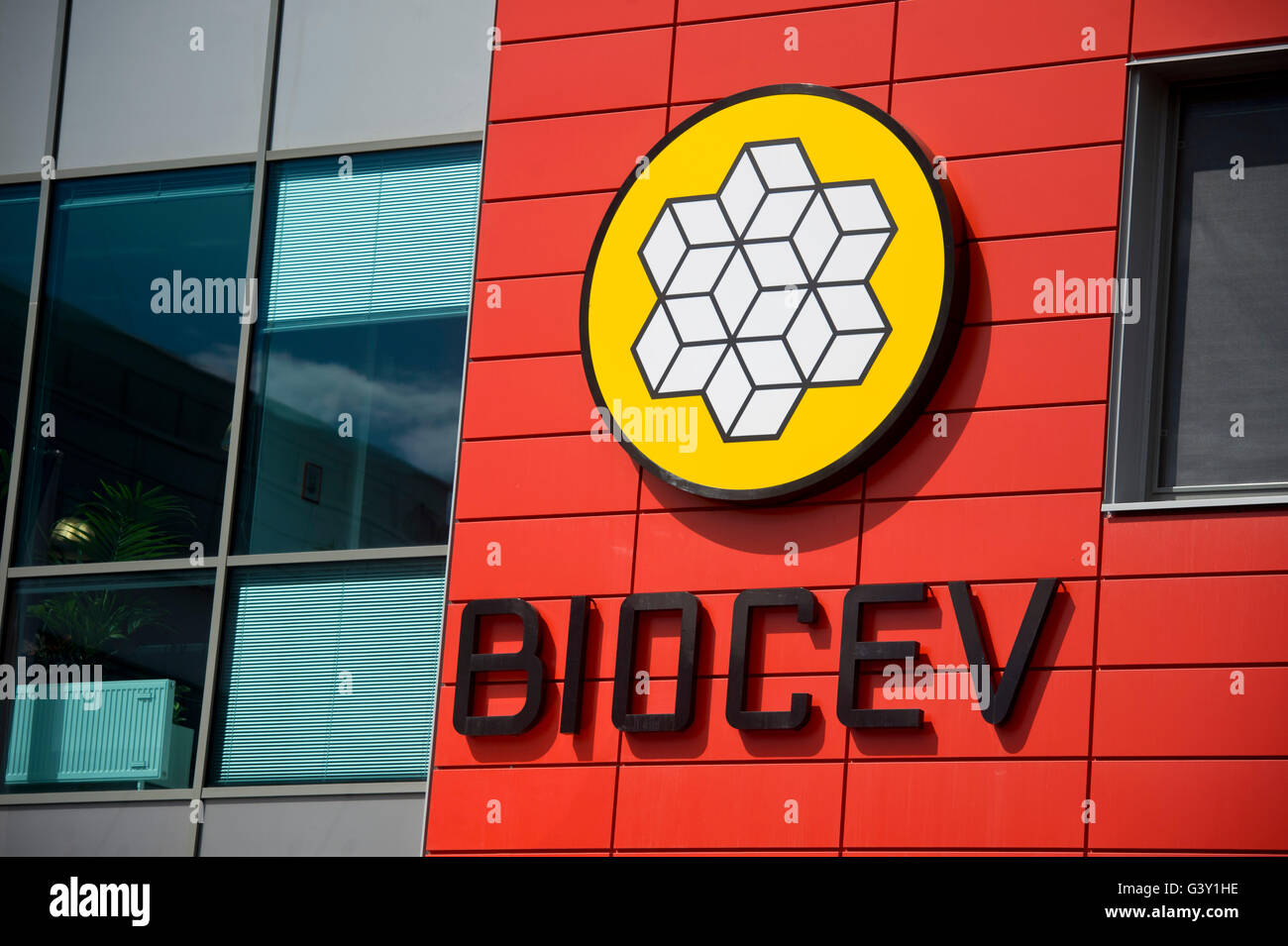 The Biocev centre of biotechnology and biomedicine, a project for 2.3 ...