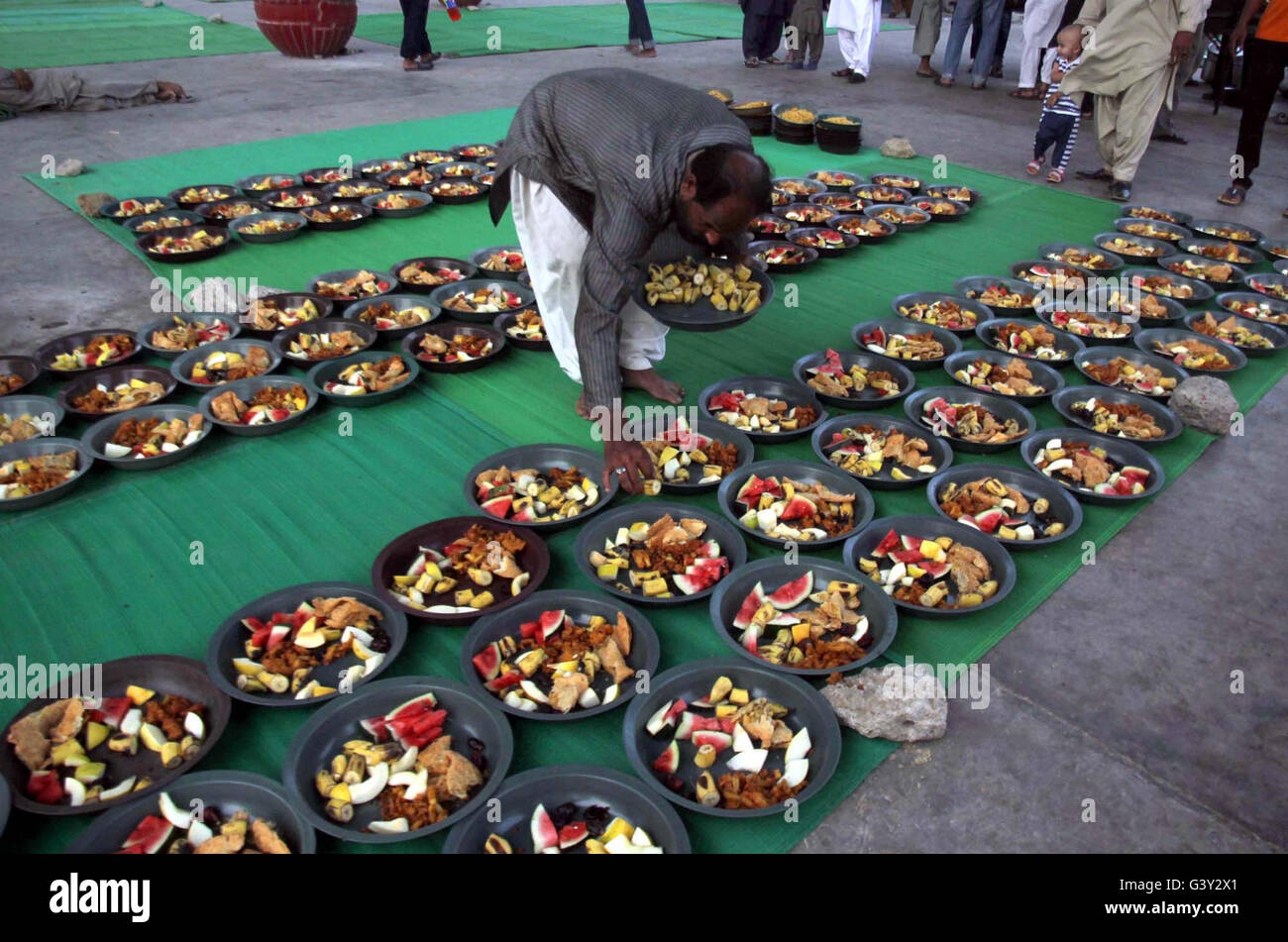 Ramzan ul mubarak hi-res stock photography and images - Alamy
