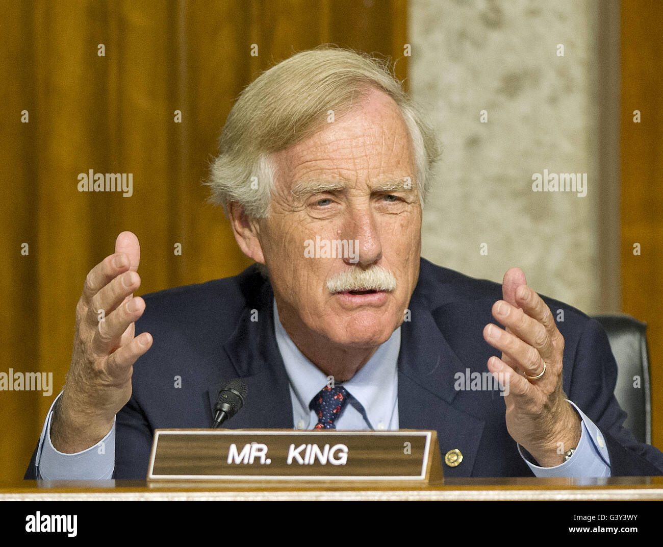 Angus king jr hi-res stock photography and images - Alamy