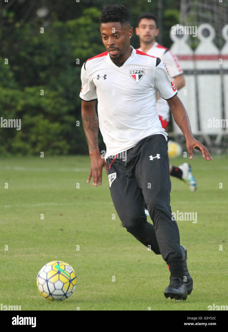 Sao Paulo, Brazil. 16th June, 2016. TRAINING SPFC - Michel Bastos ...
