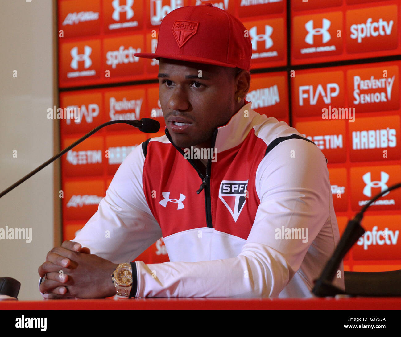 Sao Paulo, Brazil. 16th June, 2016. TRAINING SPFC - Matheus Reis told a ...