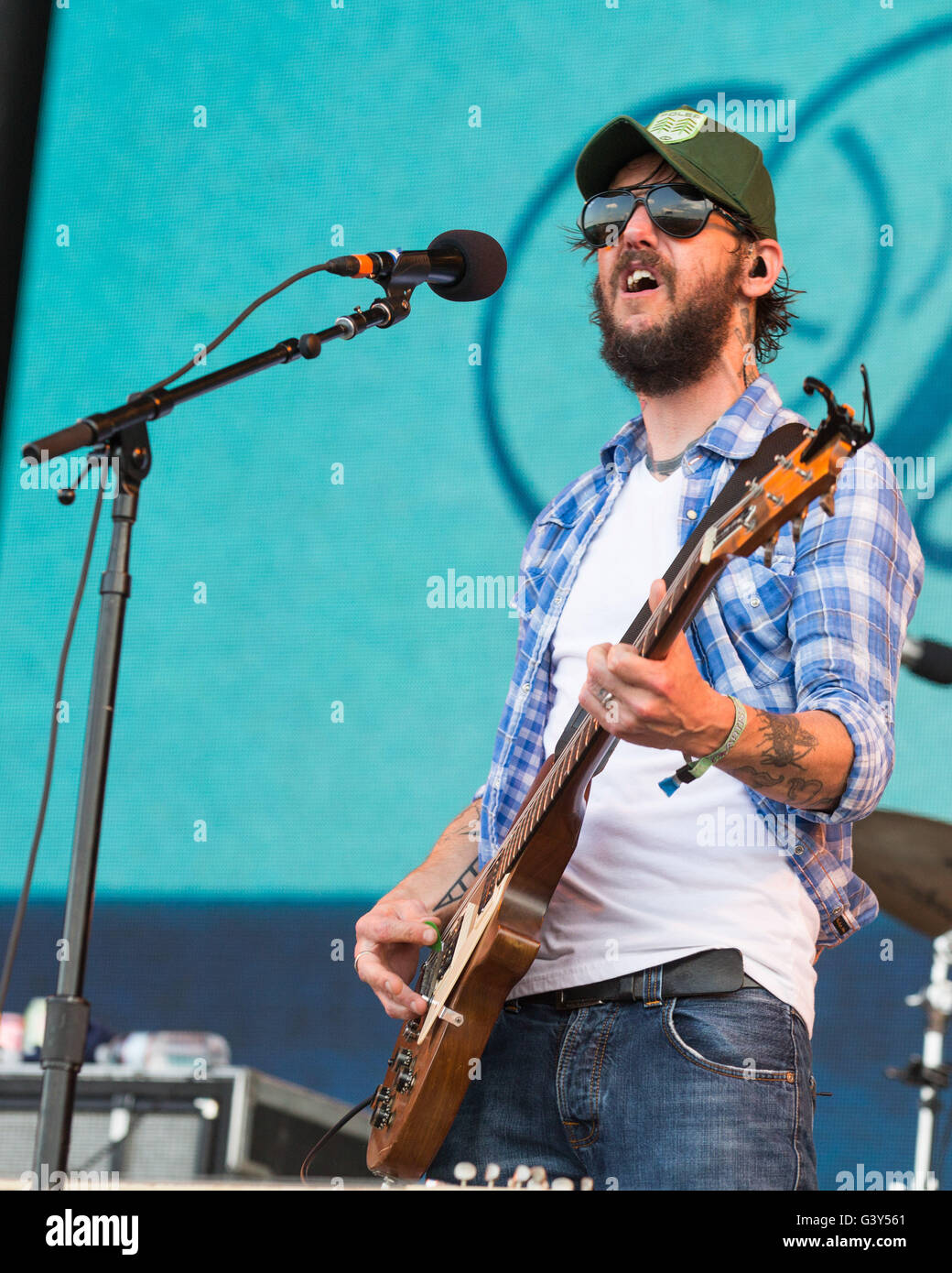 Oshkosh, Wisconsin, USA. 11th June, 2016. Musician BEN BRIDWELL of Band ...