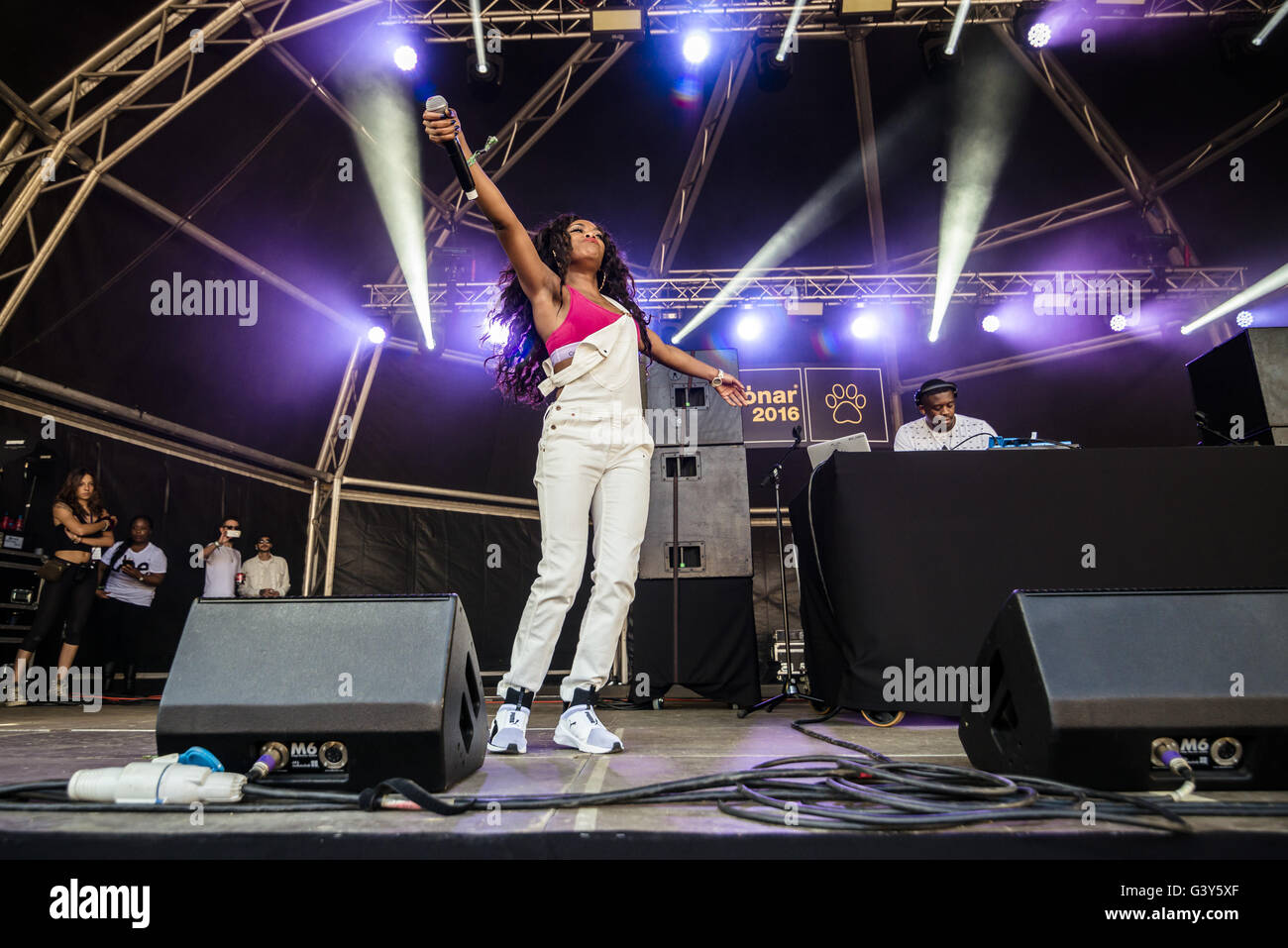 Lady Leshurr Where High Resolution Stock Photography and Images - Alamy