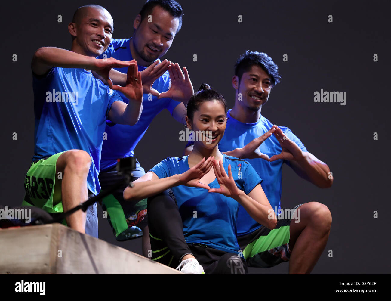 Model Anne Nakamura High Resolution Stock Photography and Images - Alamy