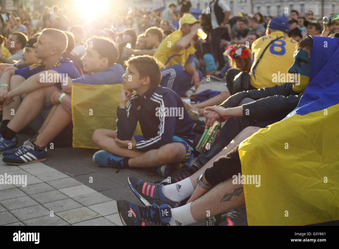 Kiev, Ukraine. 16th June, 2016. Ukrainian fans watch the UEFA EURO 2016 ...