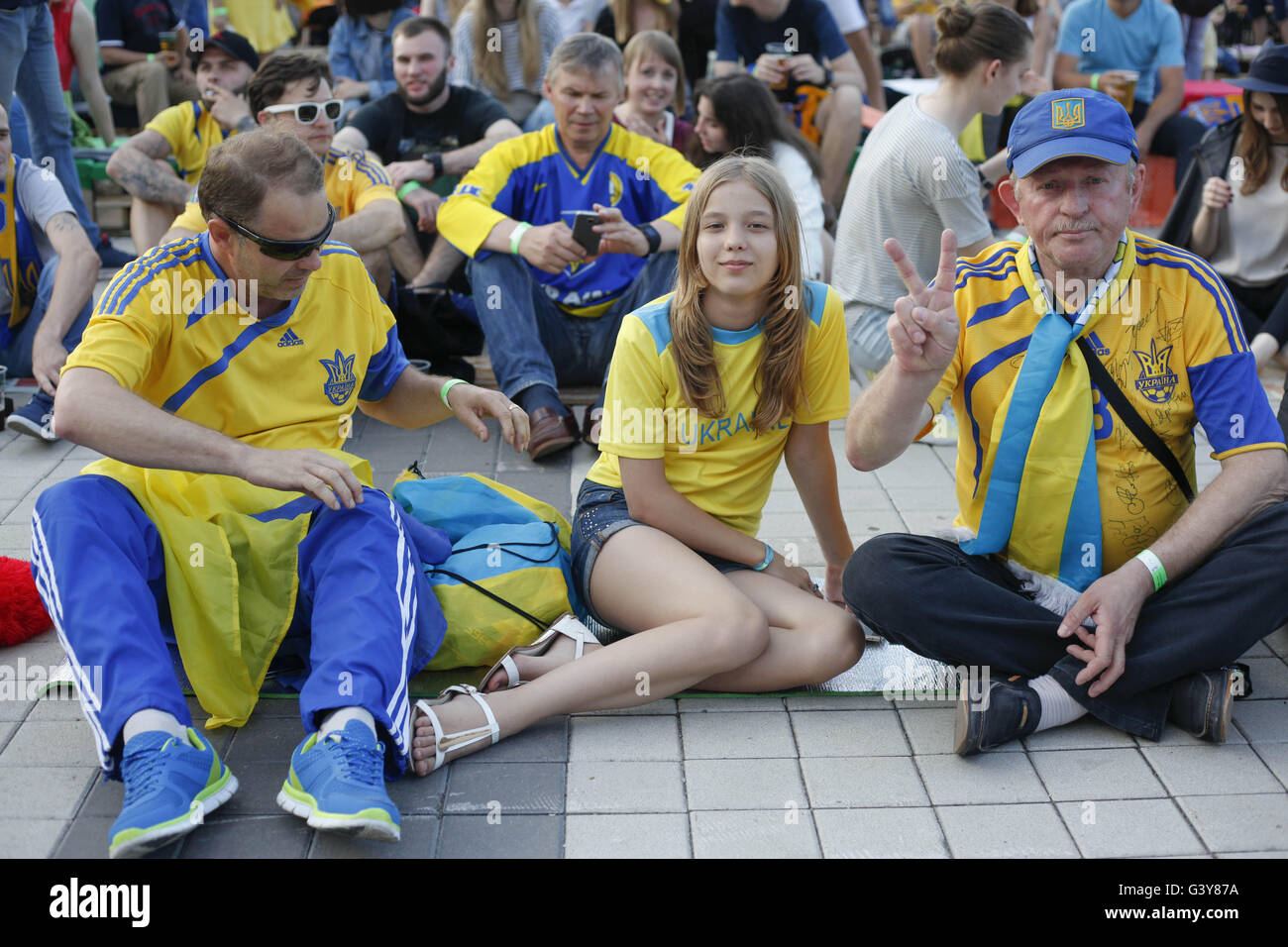 Kiev, Ukraine. 16th June, 2016. Ukrainian fans watch the UEFA EURO 2016 ...