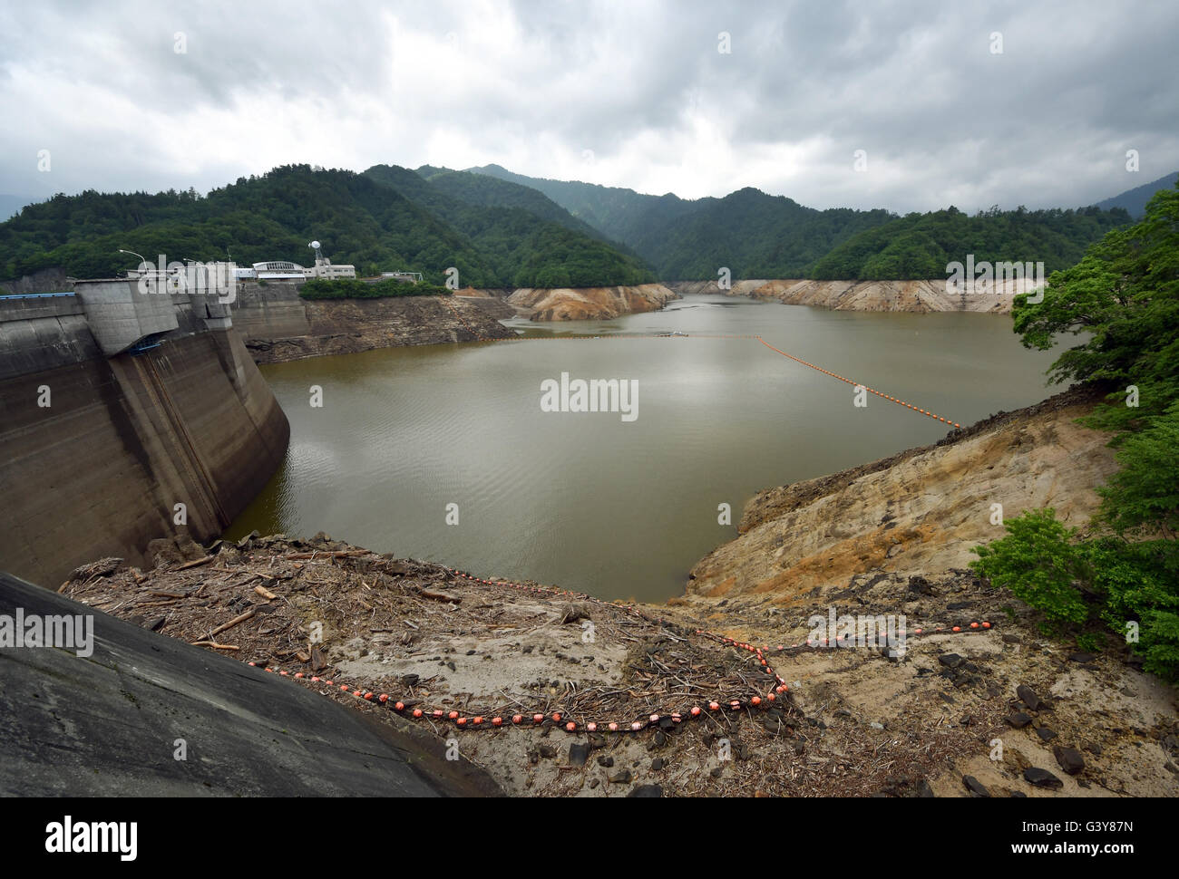 Minakami-machi, Japan. 17th June, 2016. Under the overcast sky, the ...