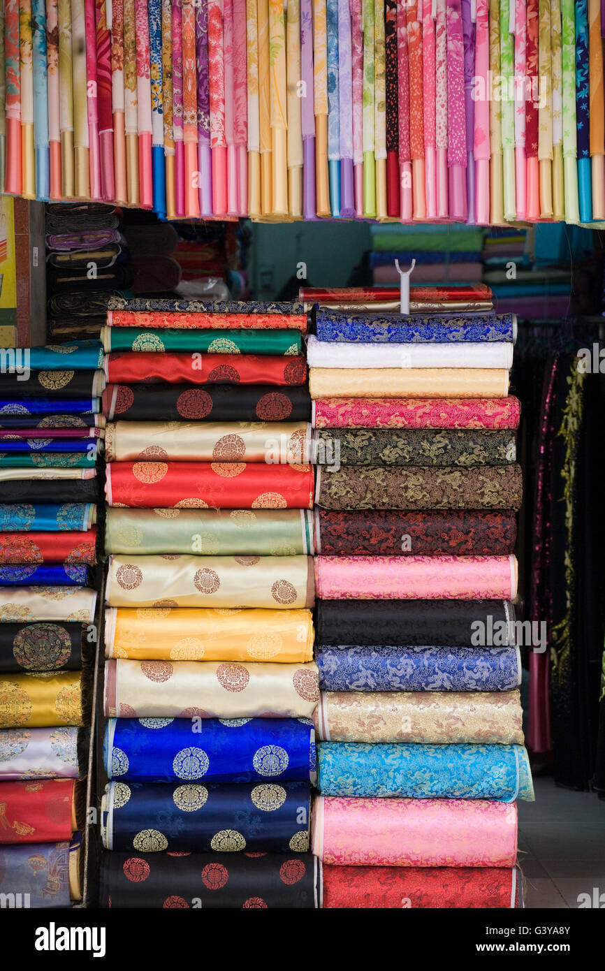 Colourful display of silks hi-res stock photography and images - Alamy