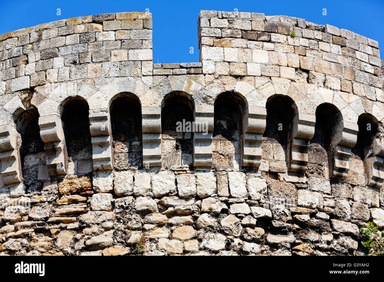 Broken medieval castle brickwork broken hi-res stock photography and ...