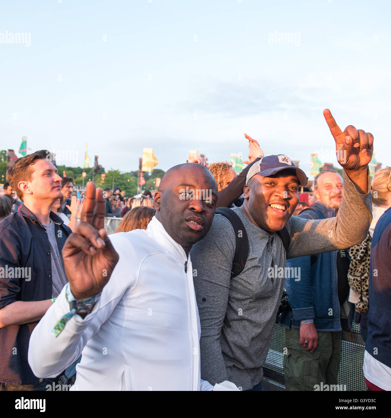 Oxford revellers hi-res stock photography and images - Alamy