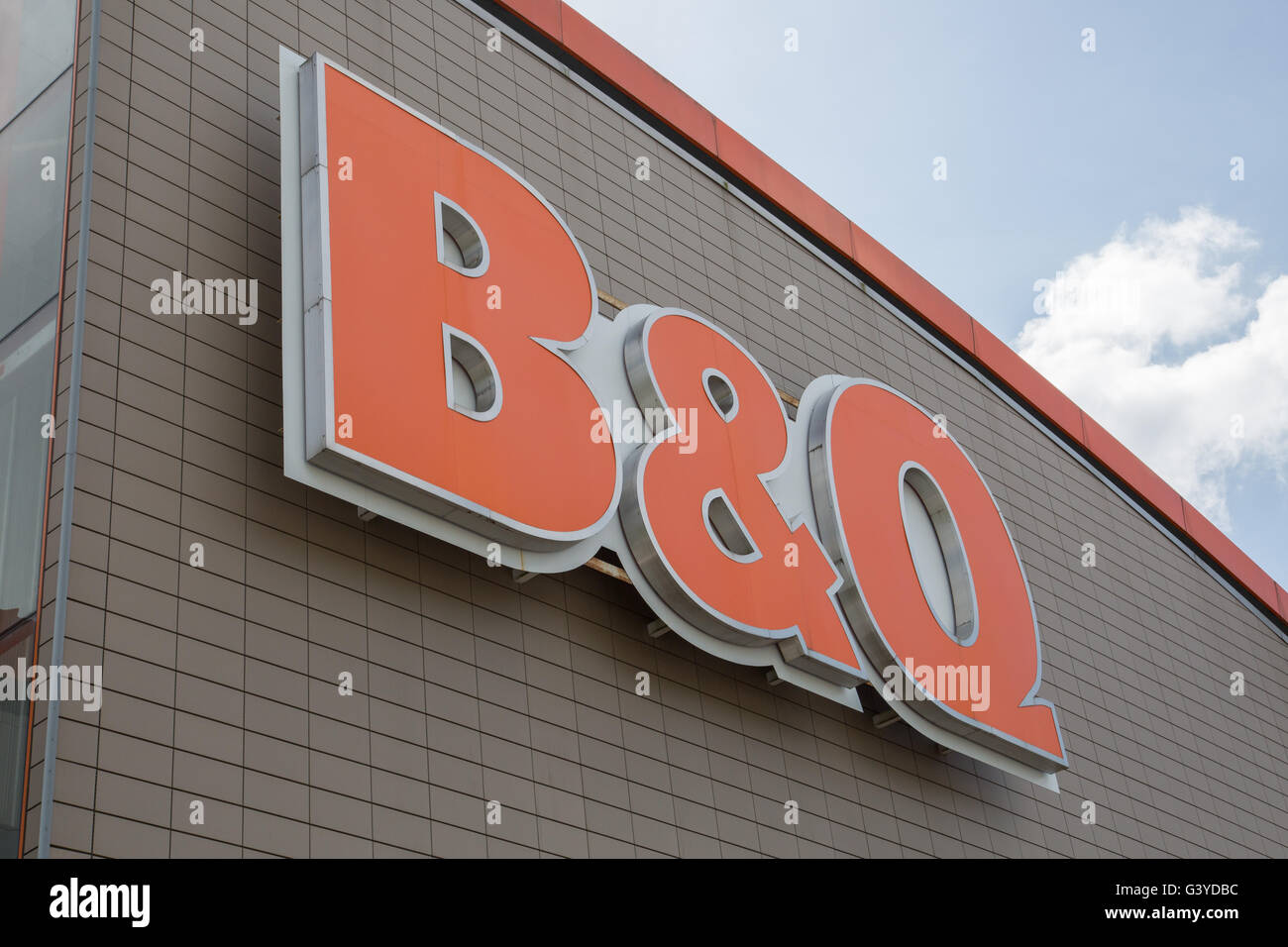 B&q logo hi-res stock photography and images - Alamy