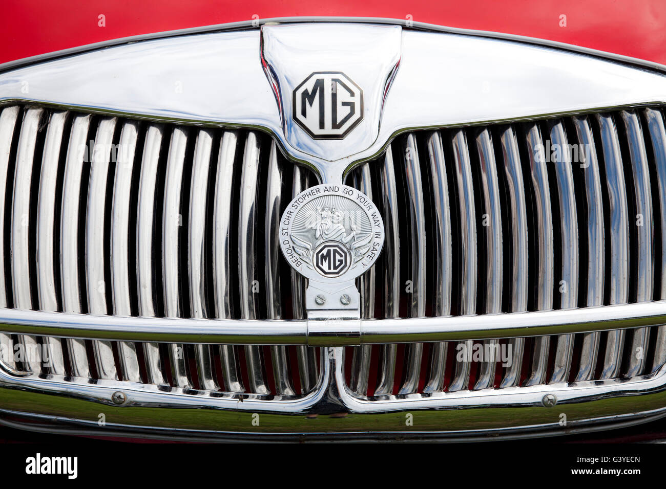 Classic and Vintage cars - MG - Marques Stock Photo - Alamy