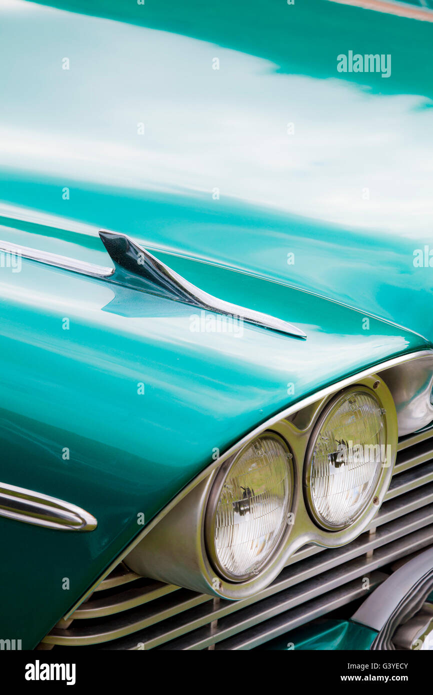 Classic and Vintage cars - Marques Stock Photo - Alamy