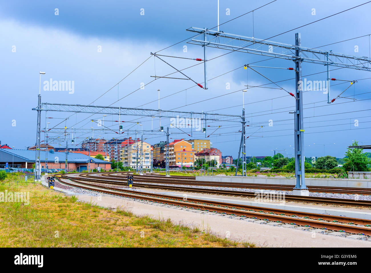 Empty railroad yard hi-res stock photography and images - Alamy