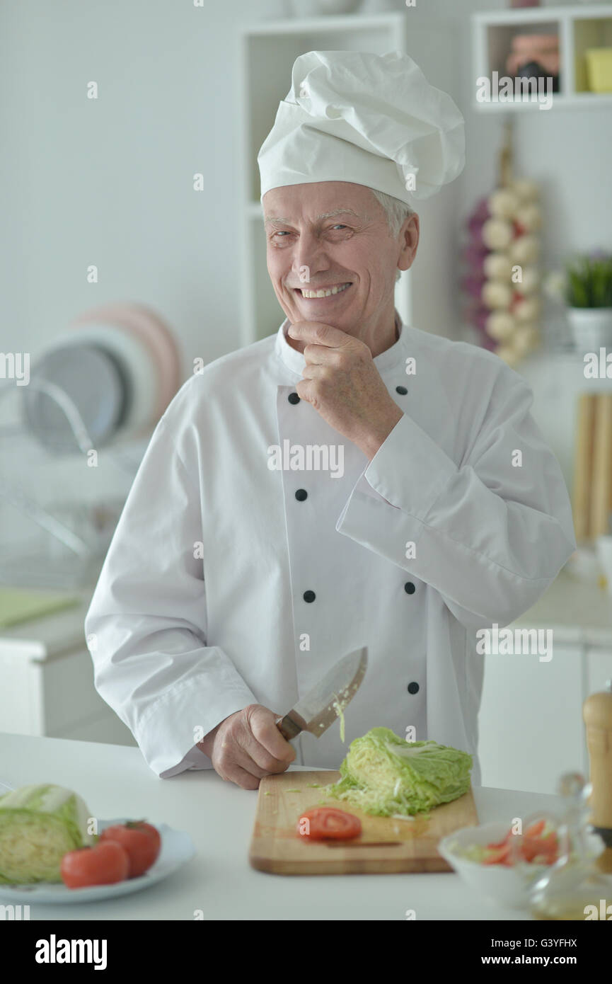 elderly male chef Stock Photo - Alamy