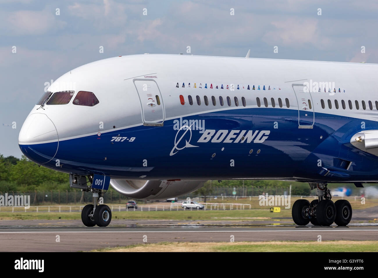 Boeing 787-9 “Dreamliner” commercial airline aircraft N789EX displaying ...