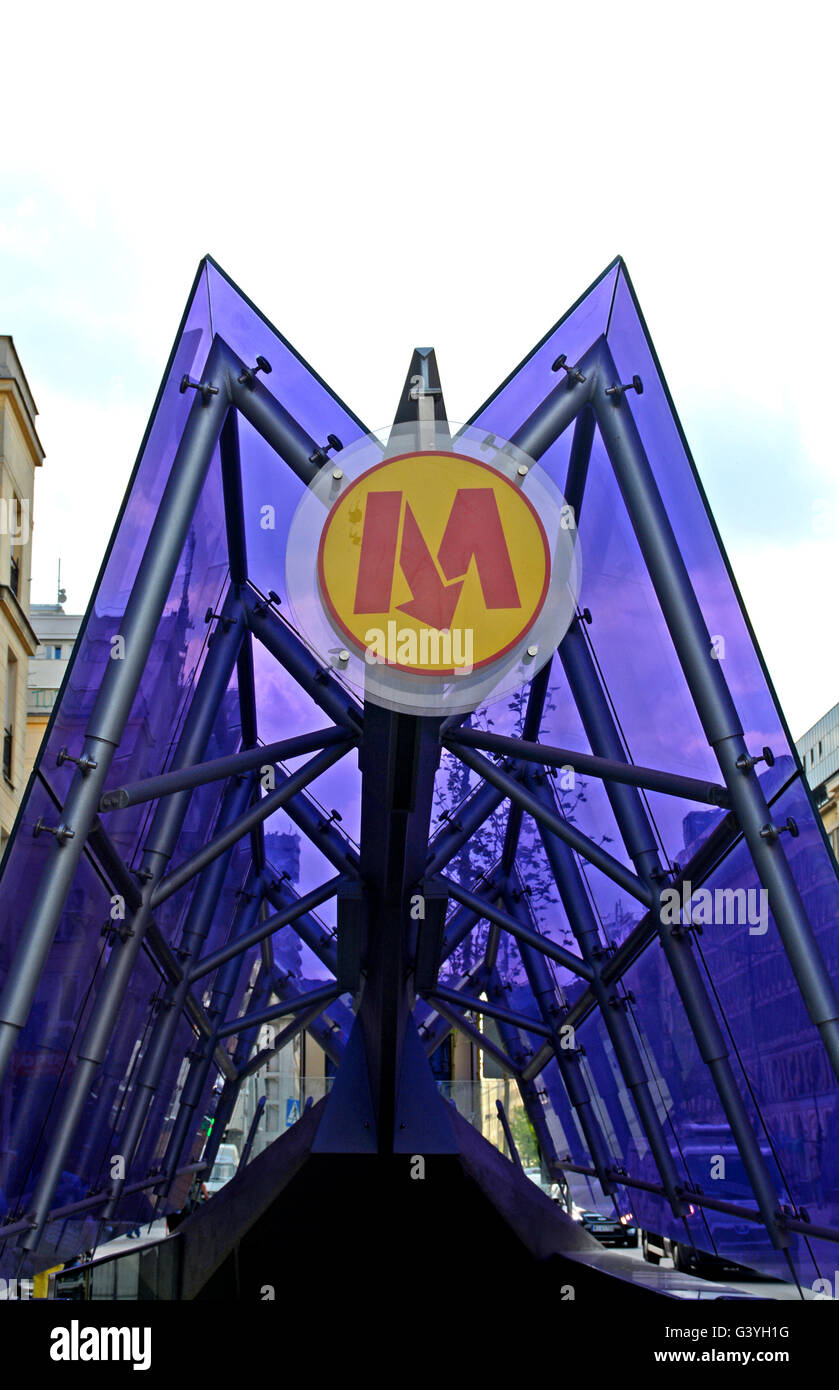 Warszawskie metro hi-res stock photography and images - Alamy