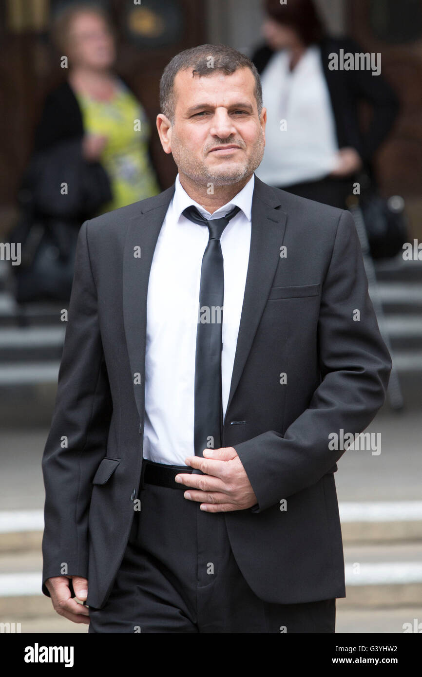 Al waheed hi-res stock photography and images - Alamy