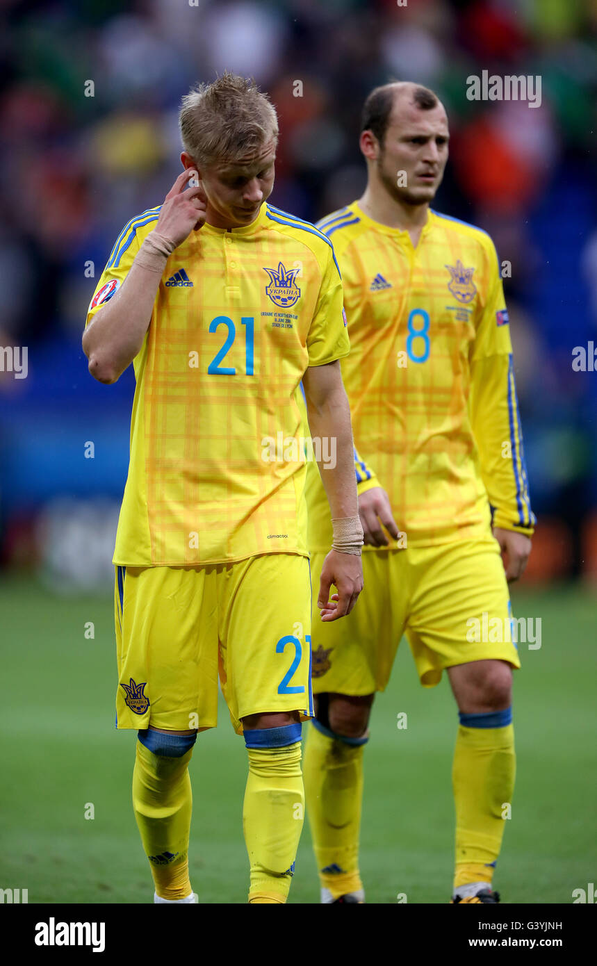 Ukraine's Oleksandr Zinchenko (left) and Ukraine's Roman Zozulya appear ...