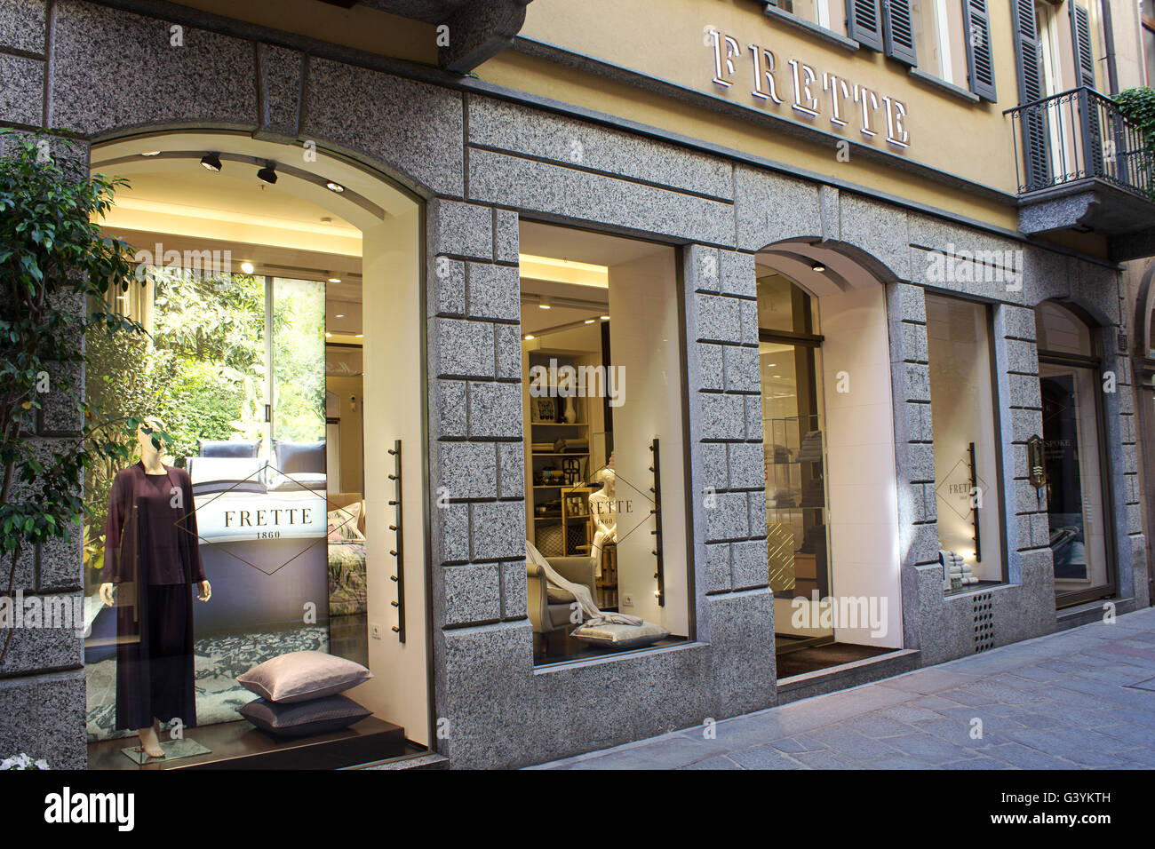 Frette high fashion and home design shopping windows in Milano fashion ...
