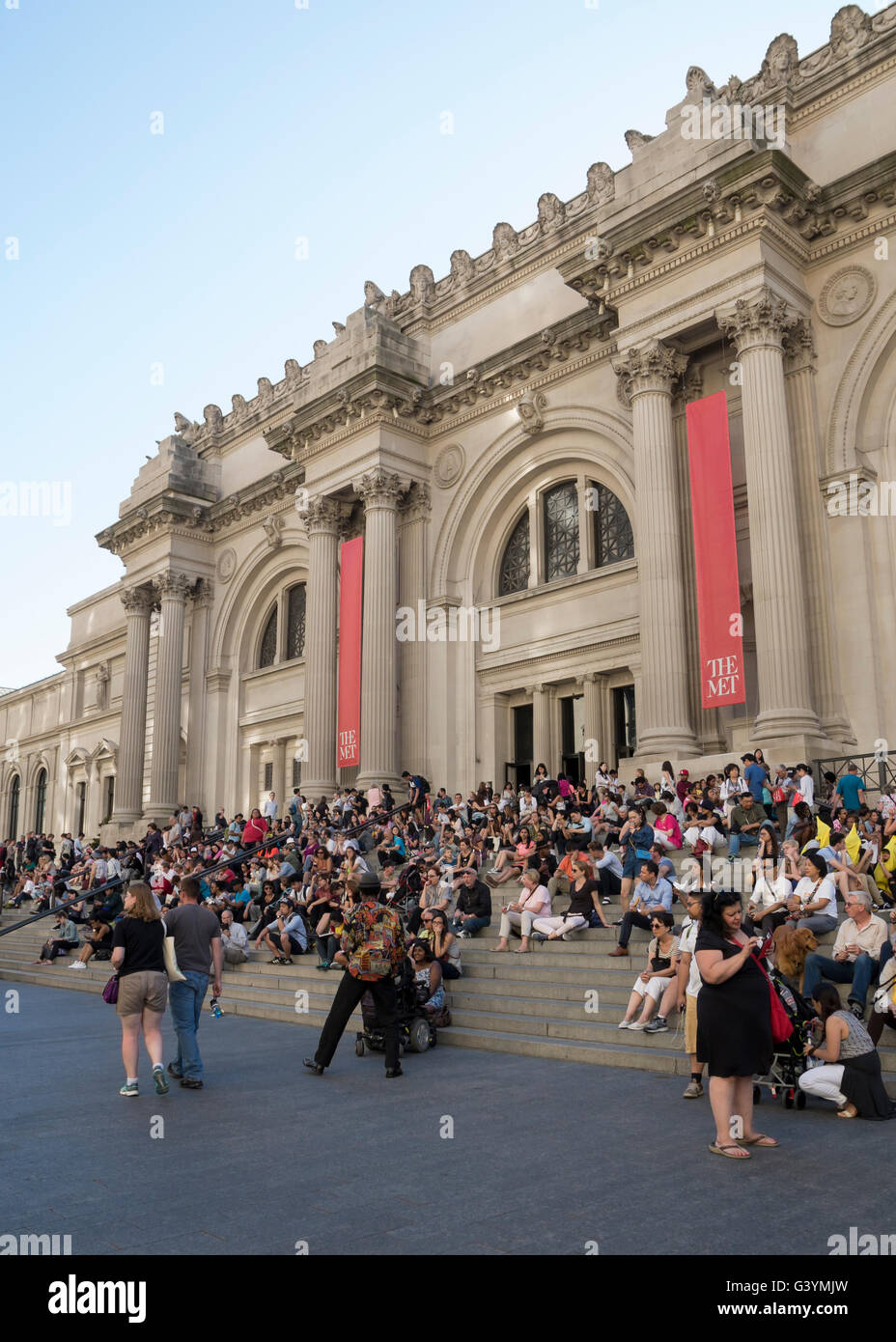 New York Met Steps High Resolution Stock Photography and Images - Alamy