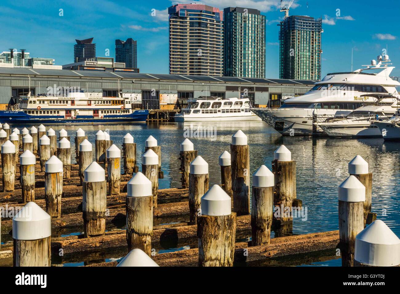 Views of Victoria Docks and Docklands in The City of Melbourne ...