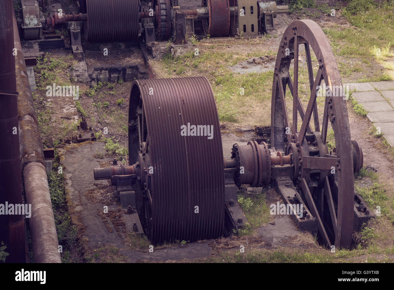 Antique rolling machine hi-res stock photography and images - Alamy