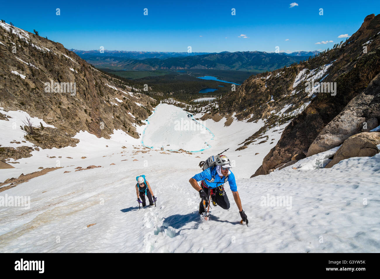 Brandon Prince and Noelle Synder climbing Mount Heyburn in the Sawtooth ...