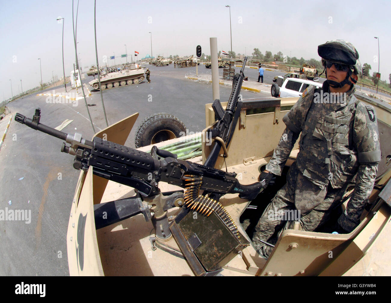 Iraqi u s army soldiers hi-res stock photography and images - Alamy