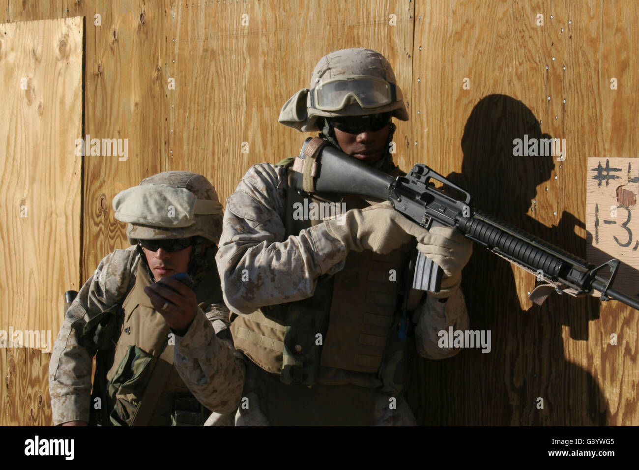 African american soldier holding gun hi-res stock photography and ...