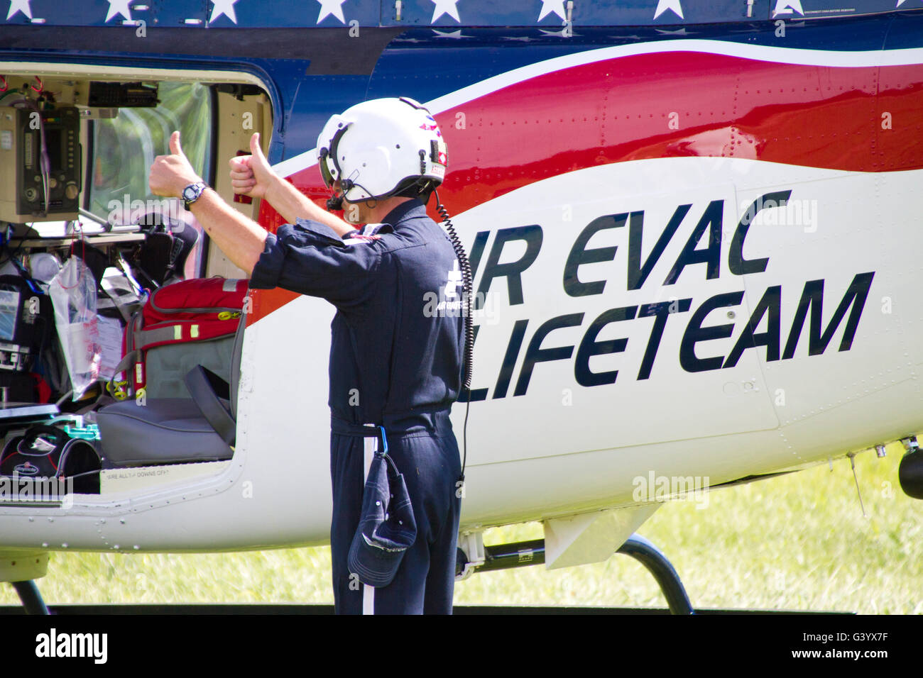 Trauma hawk hi-res stock photography and images - Alamy