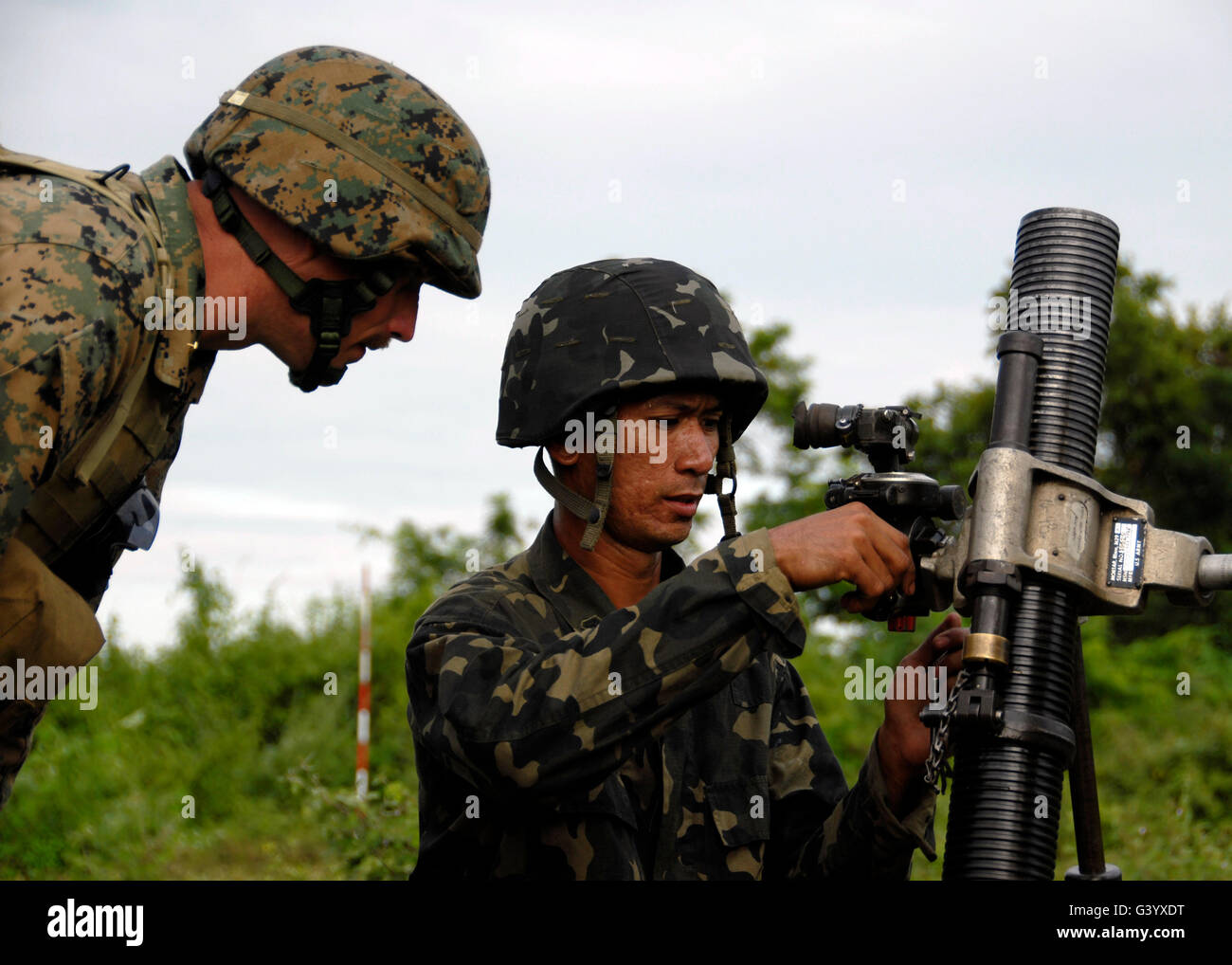 81mm hi-res stock photography and images - Alamy