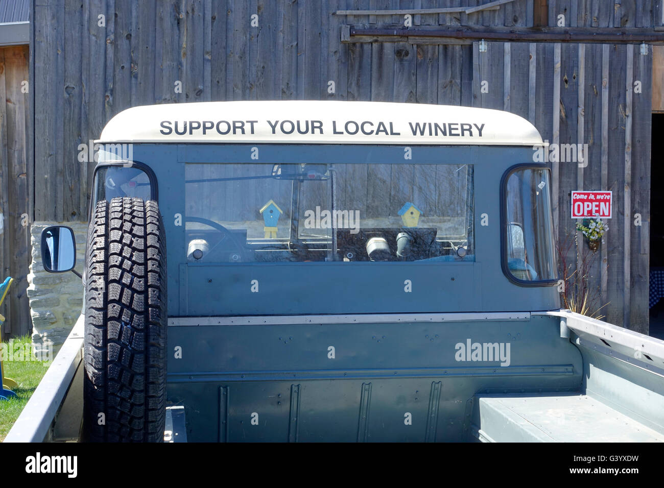 Land rover defender county hi-res stock photography and images - Alamy