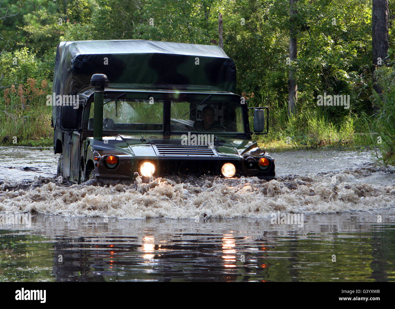 Soldier humvee hi-res stock photography and images - Alamy