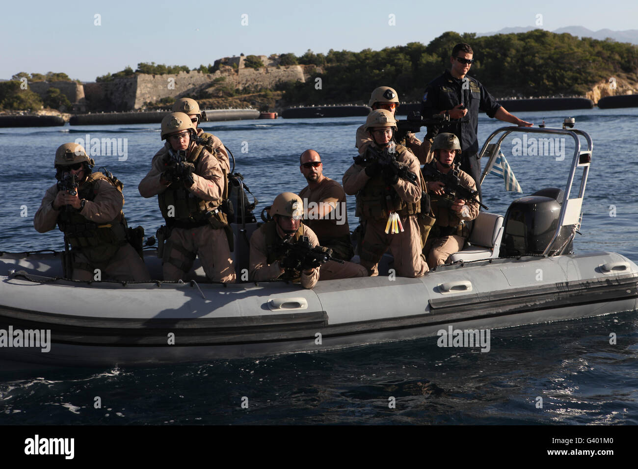 Vessel readiness hi-res stock photography and images - Alamy