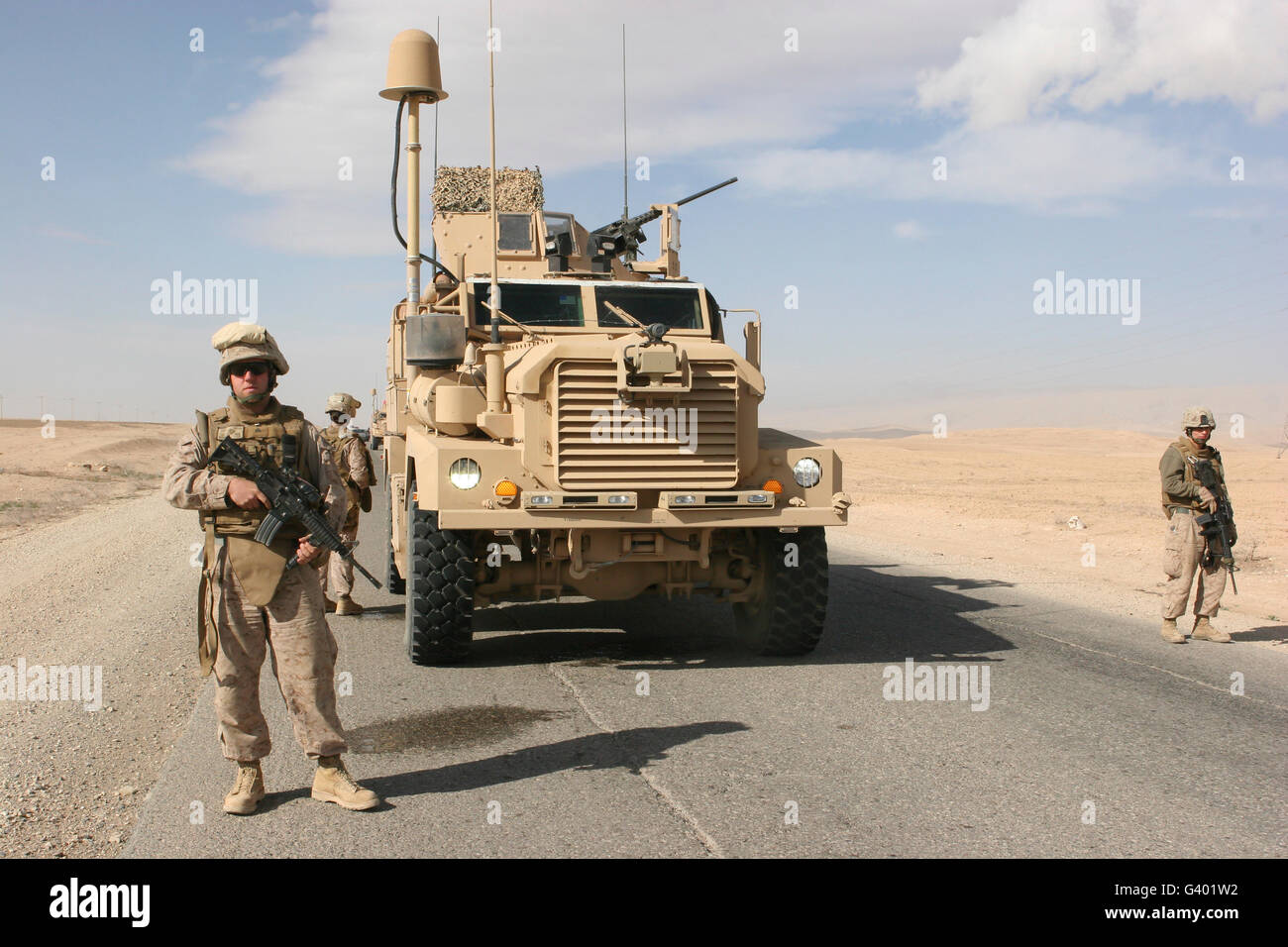 Iraq security forces hi-res stock photography and images - Alamy