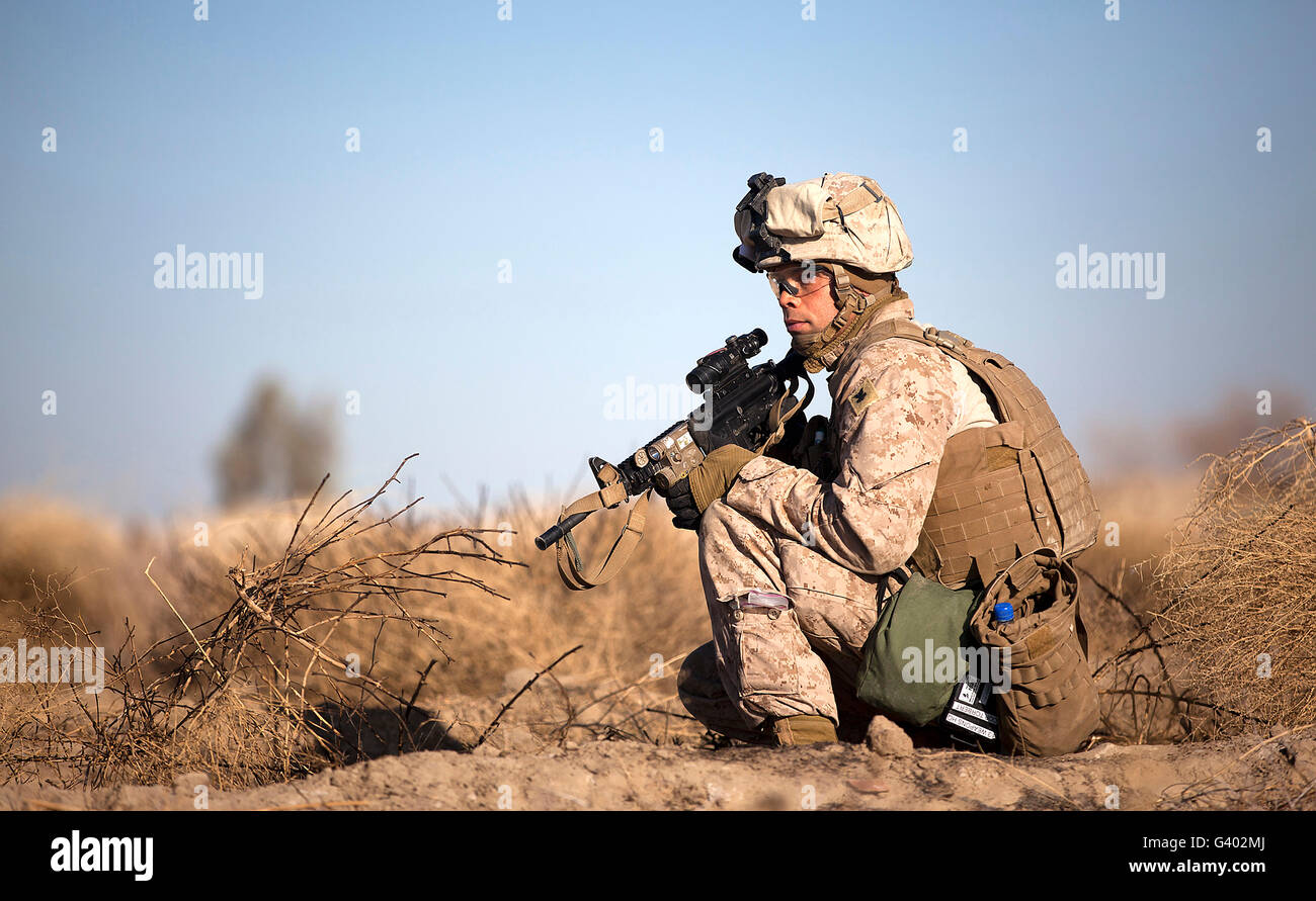 Us navy security forces hi-res stock photography and images - Alamy