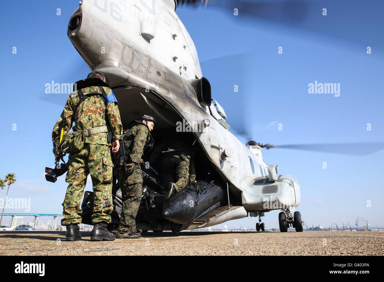 Helicopter self defense force hi-res stock photography and images - Alamy