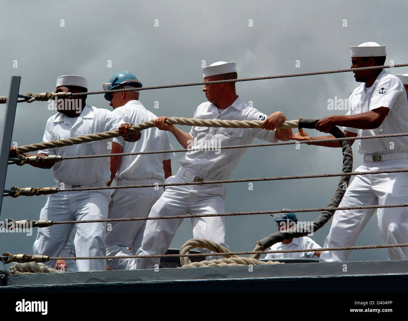 Around the line hi-res stock photography and images - Alamy