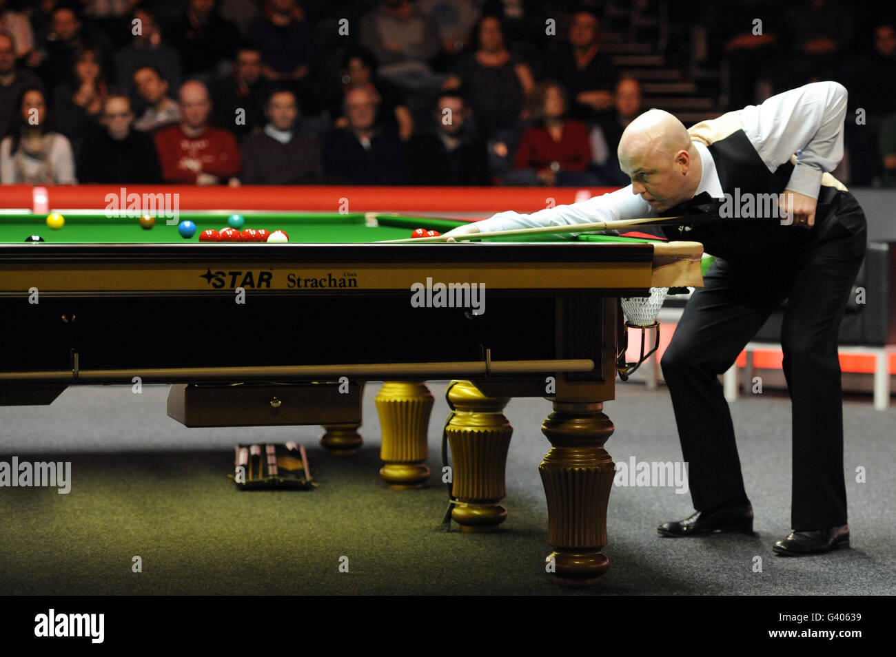 Snooker - Ladbrokes Mobile Masters - Day Five - Wembley Arena. Mark ...