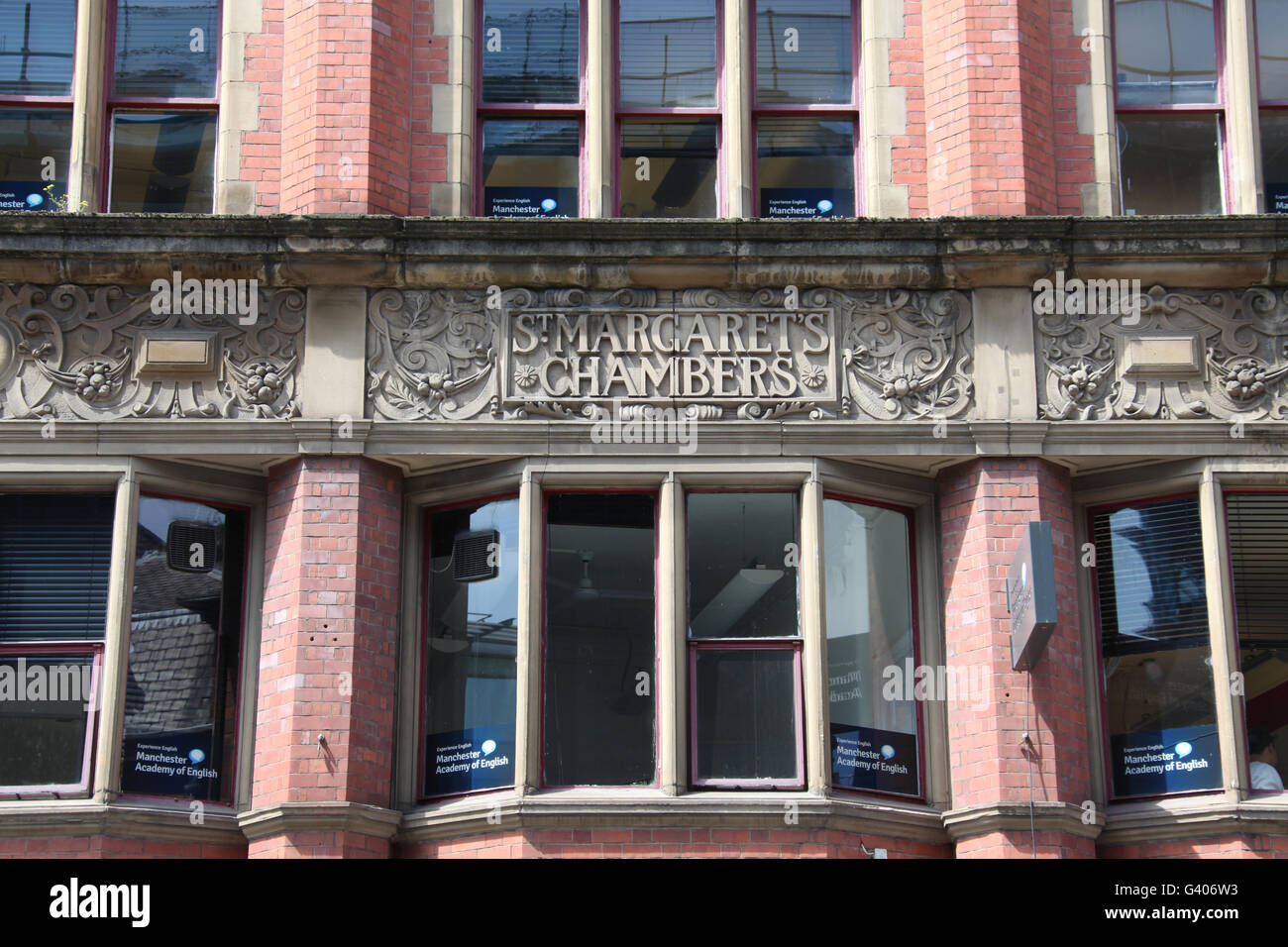 Listed building in manchester city centre hi-res stock photography and ...