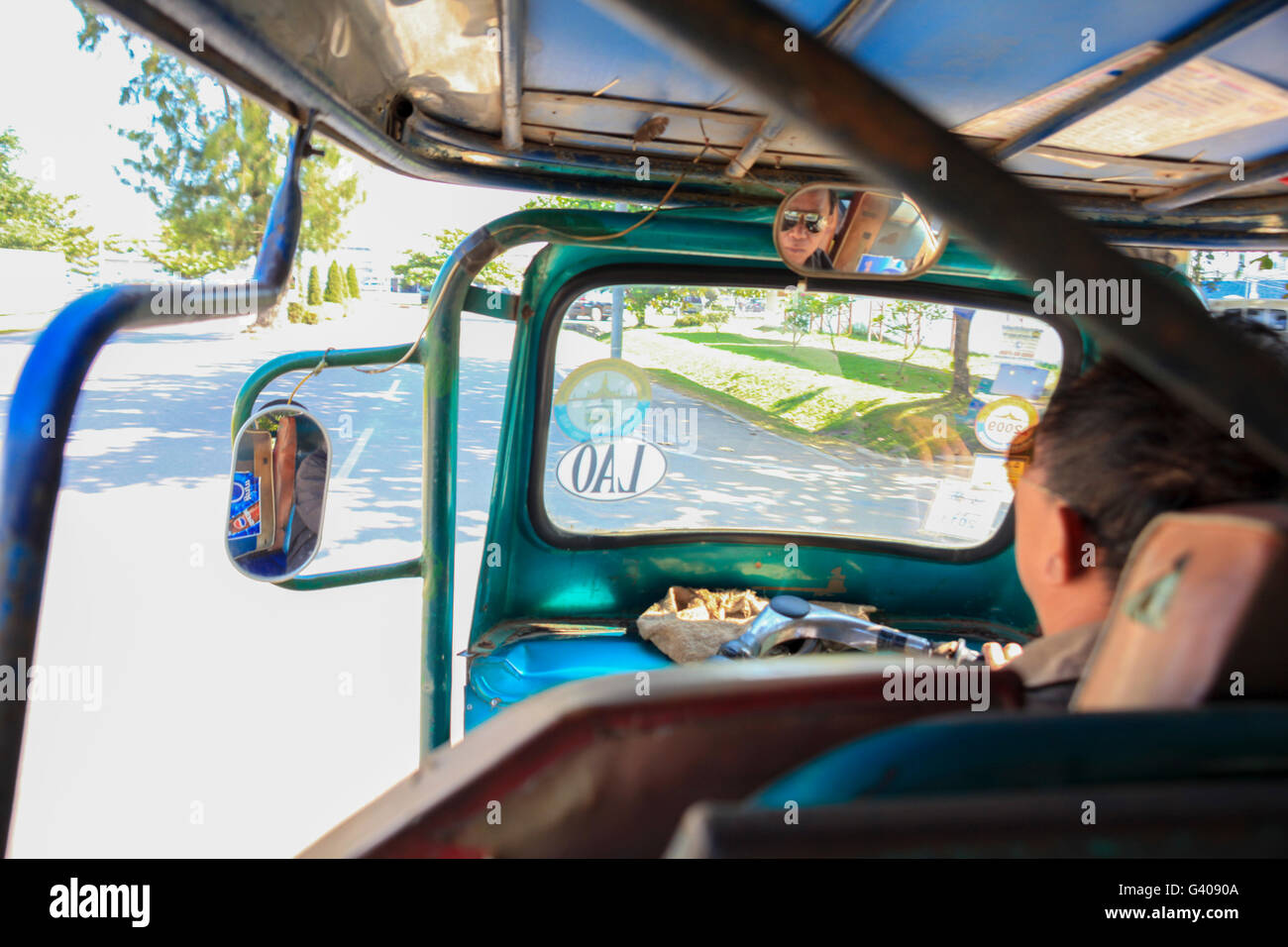 Rickshaw seat hi-res stock photography and images - Alamy
