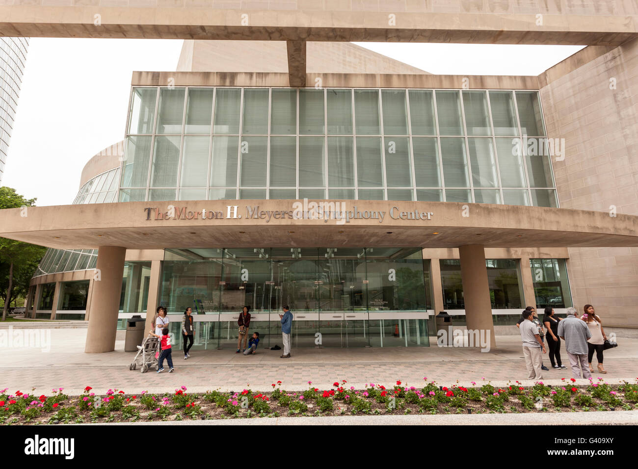 Meyerson hall hi-res stock photography and images - Alamy