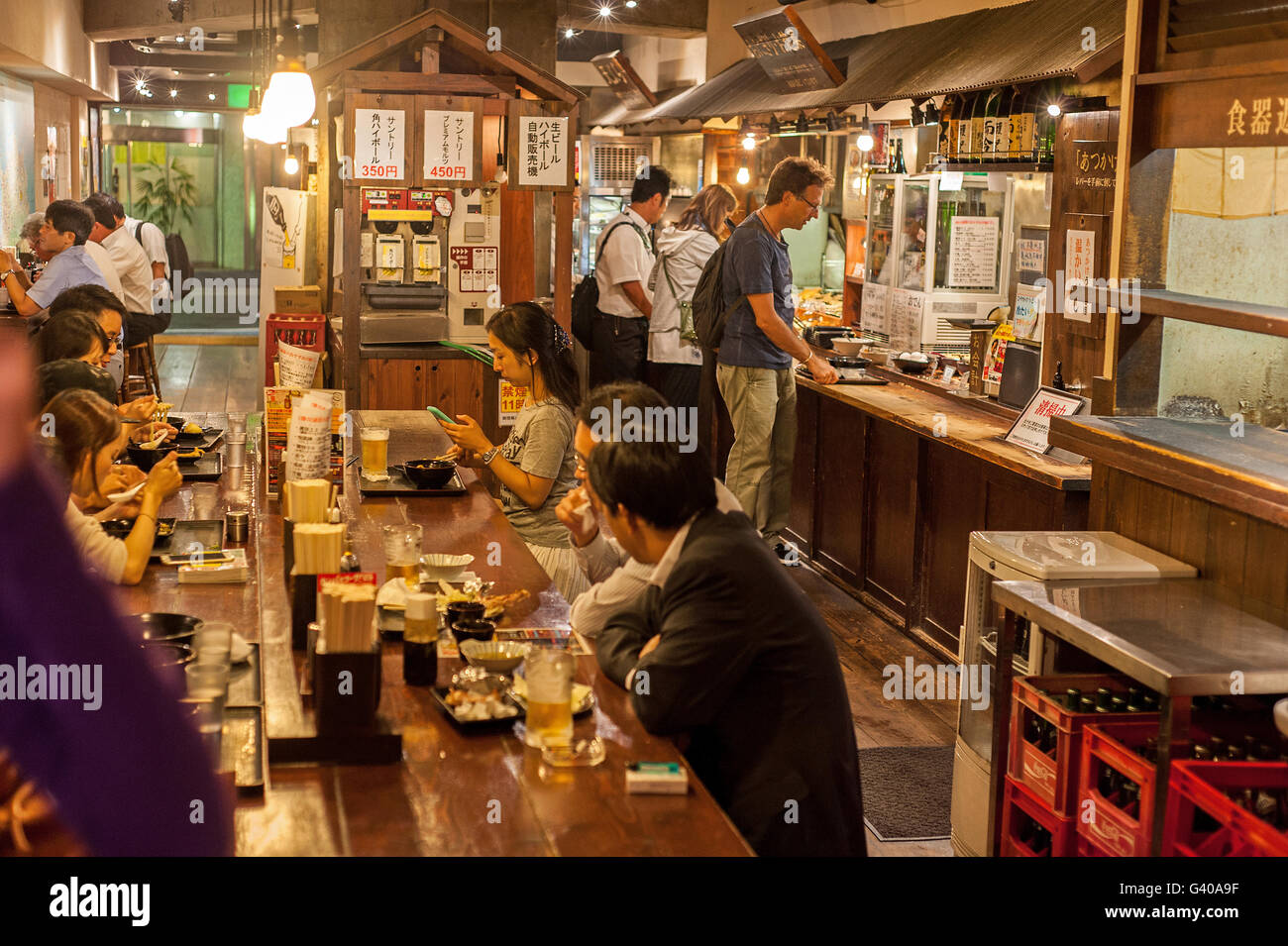 Japanese restaurant in Tokyo Stock Photo - Alamy