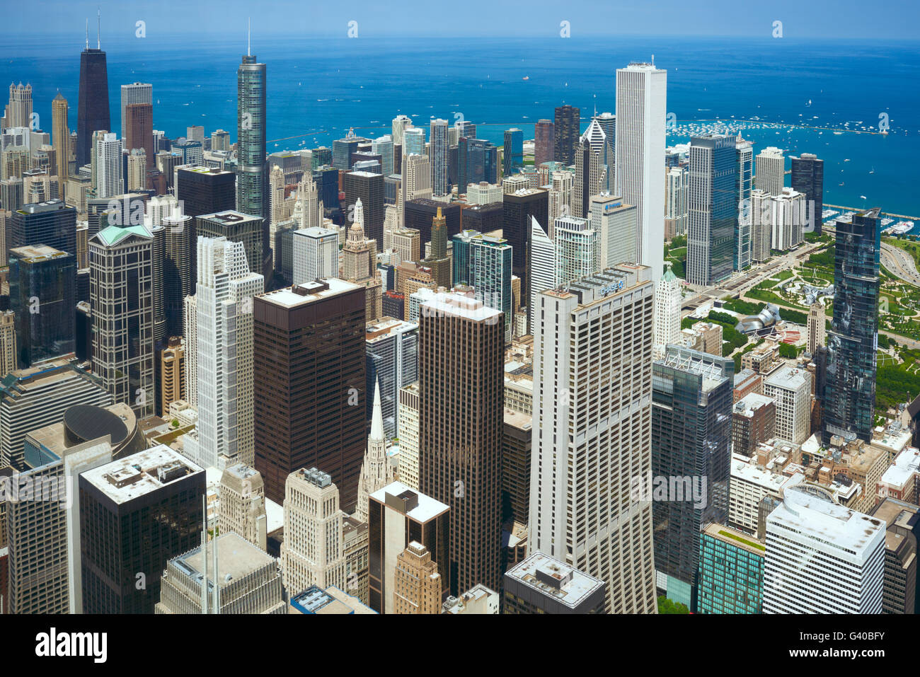 View over Chicago downtown from Willis Tower Stock Photo - Alamy