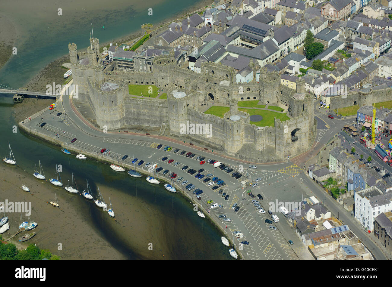 Caernarfon castle aerial hi-res stock photography and images - Alamy