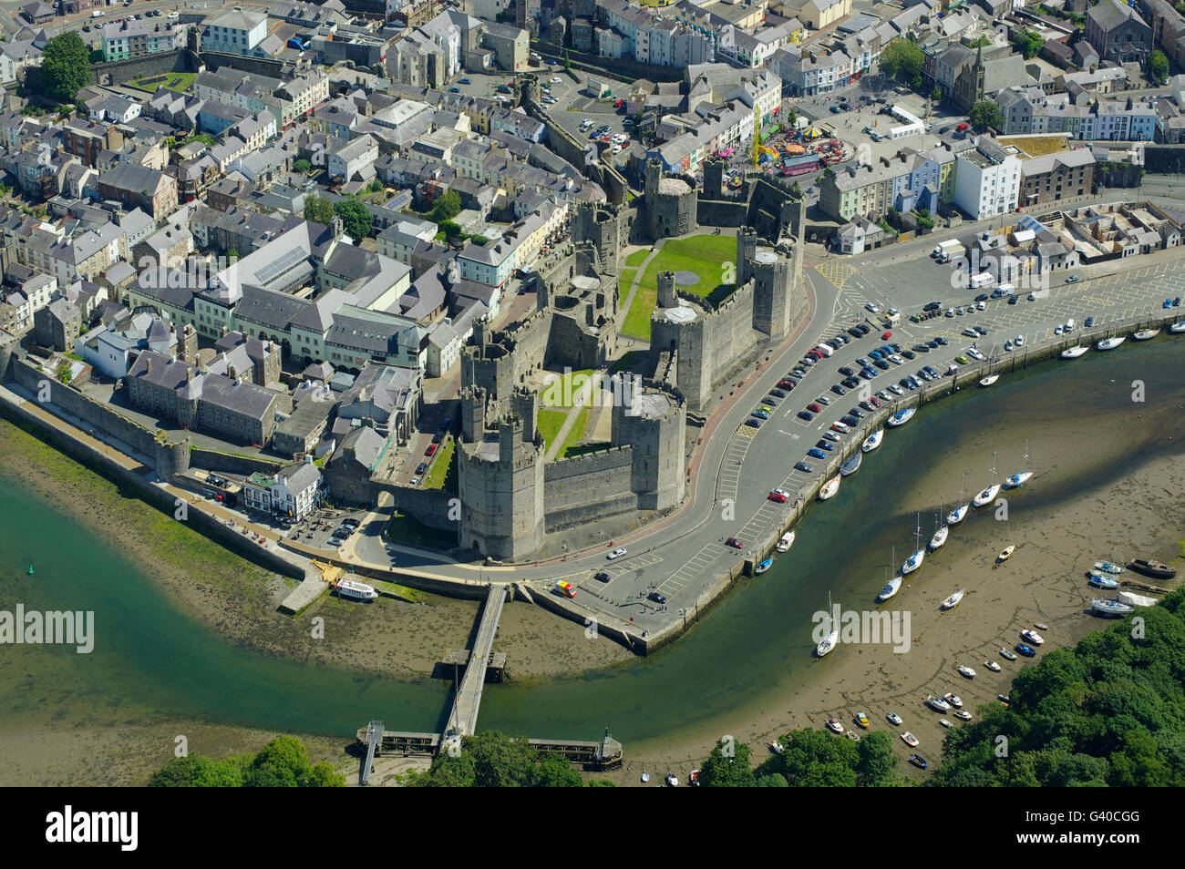 Caernarfon castle aerial hi-res stock photography and images - Alamy